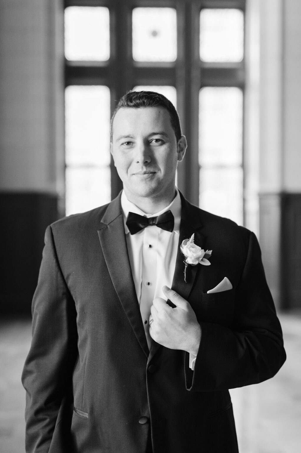 Karinne & Jared | Elegant Century Club Photos - Destination & Kansas ...